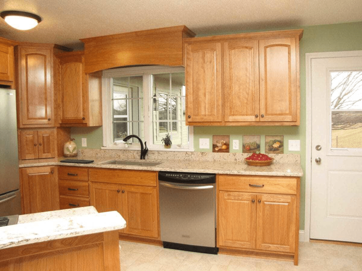 Choosing the Material for Custom Cabinets - Kustom Kabinetry