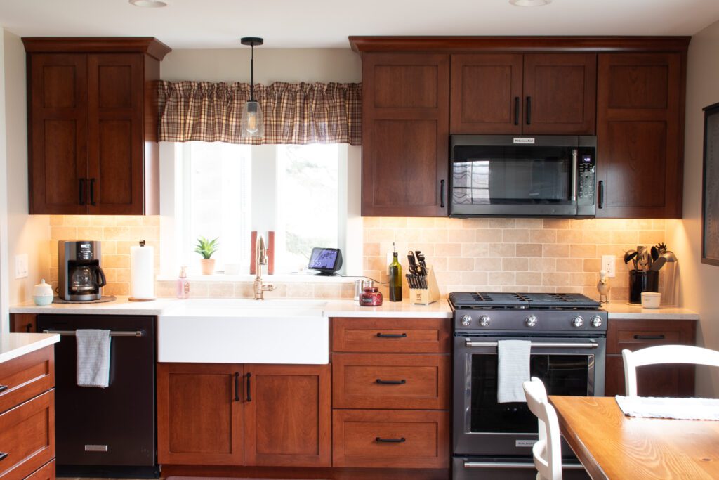 Kitchen Gallery - Kustom Kabinetry